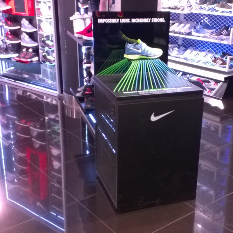 Freestanding Retail Displays (FSDUs) - Three Point